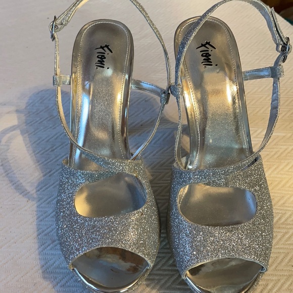 FIONI Clothing | Shoes | Fiona Heels | Poshmark